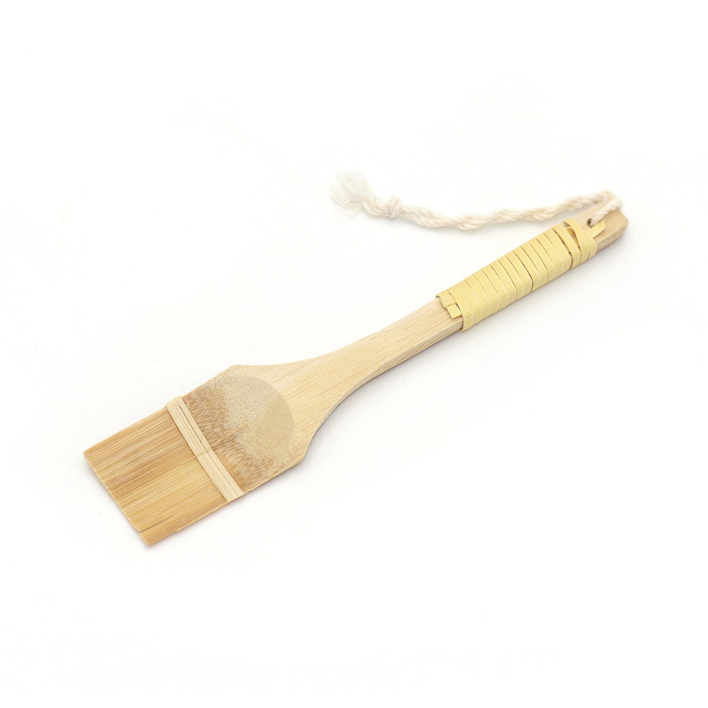 Fine Teeth Bamboo Scraper by Yamacoh – TOIRO